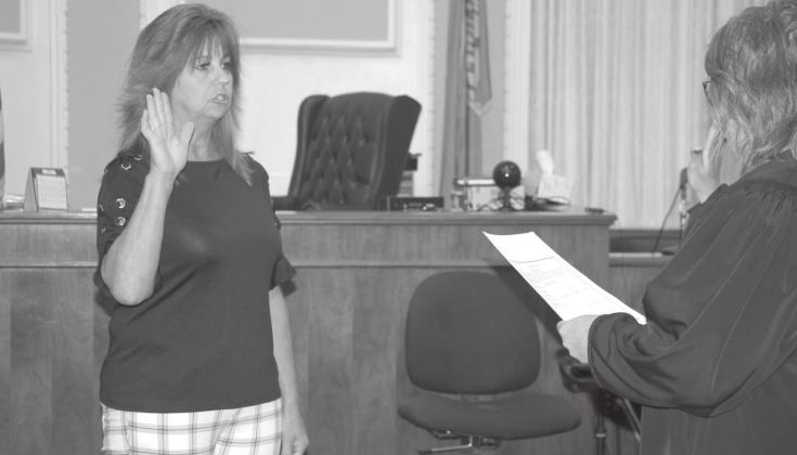 Tonya Day Receives Oath of Office - Okmulgee Times