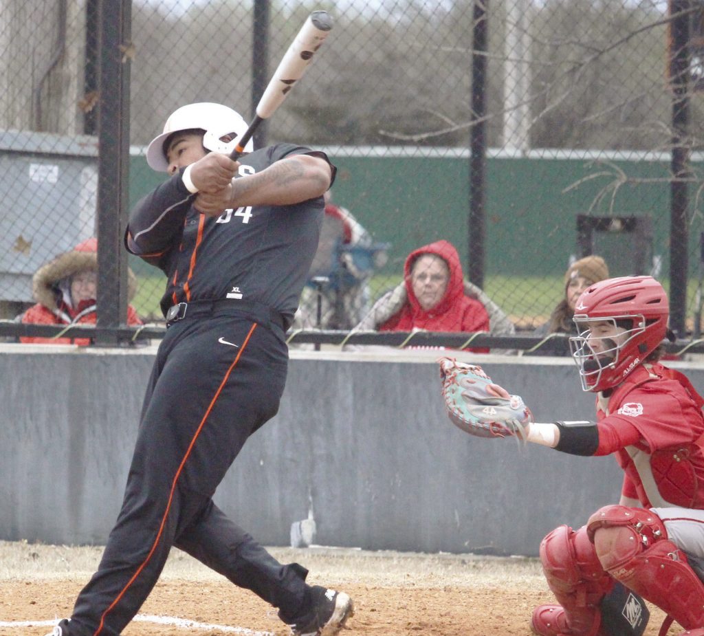 Eagles drop district meeting with Prague