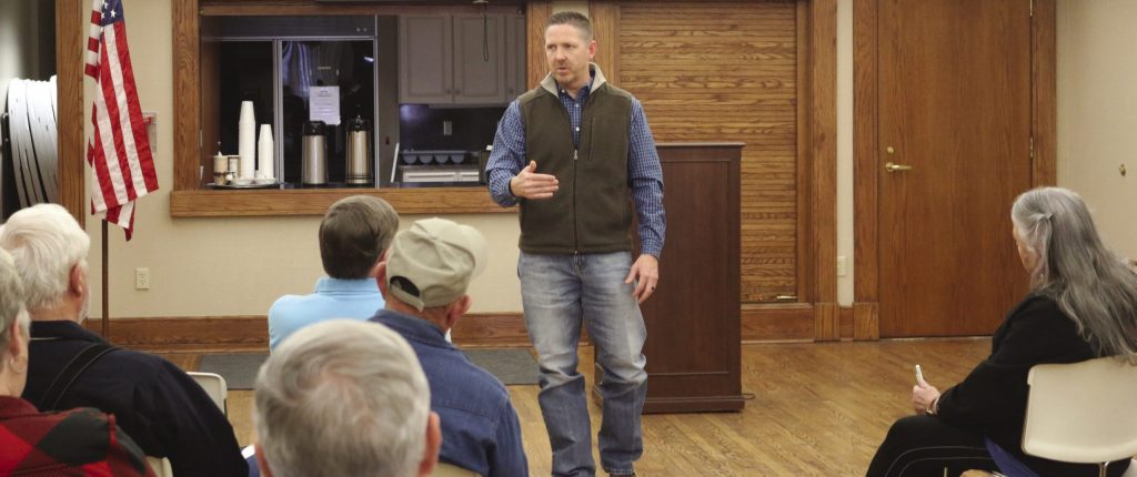 Congressman shares views on national debt, immigration at town hall ...